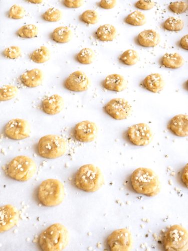 Gluten-Free Persian Walnut Cookies | Naan Gerdooee Recipe - Oven Hug